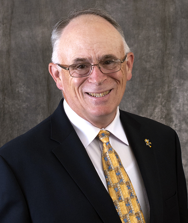 Missouri S&T – eConnection – Meritorious service award goes to ...