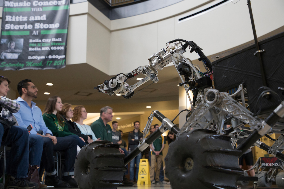 Missouri S&T – eConnection – Mars Rover to debut March 8