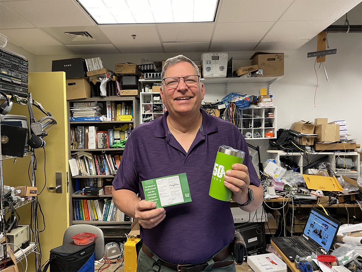 Missouri S&T – eConnection – Missouri S&T Staff Council recognizes ...