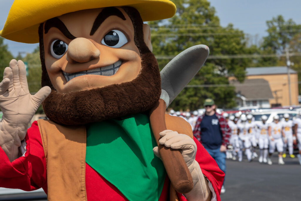 Missouri S&T – eConnection – Welcome new Miners at convocation