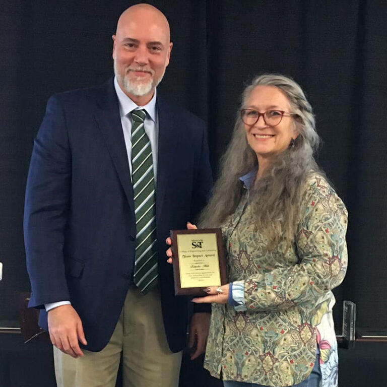 Missouri S&T – eConnection – Staff, faculty honored with CEC awards