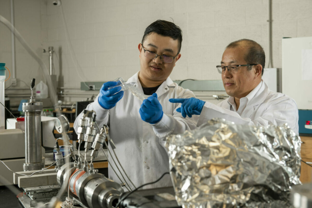 Missouri S&T – eConnection – Bai receives achievement award