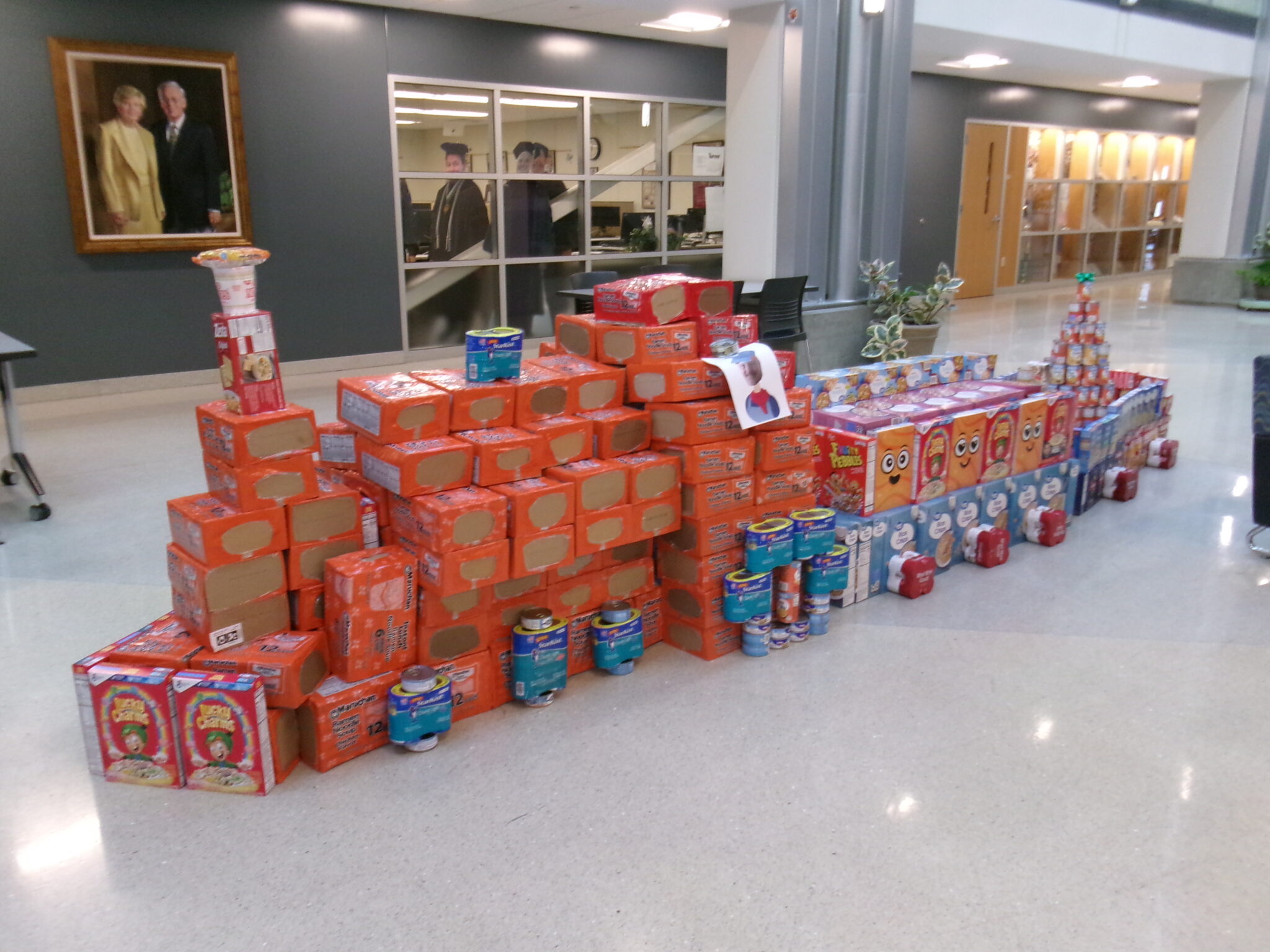 Missouri S&T – eConnection – Students build with food donations in ...