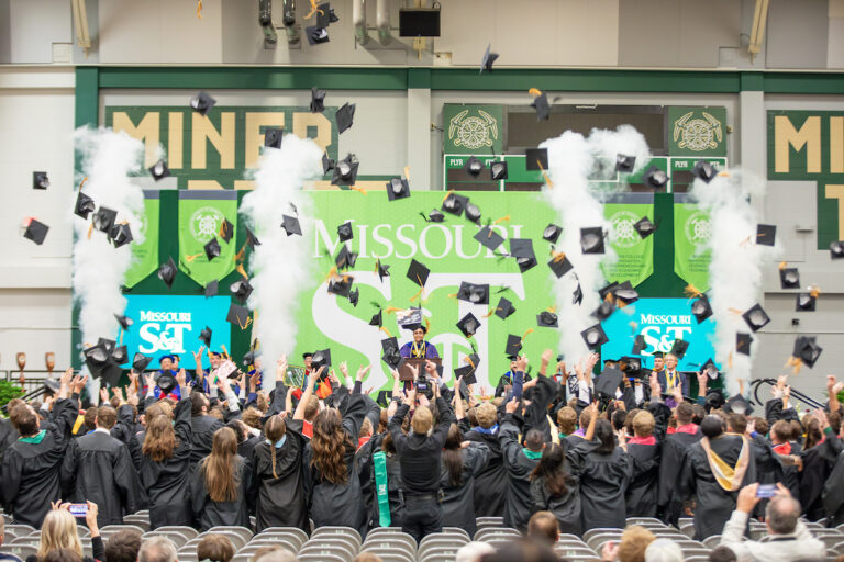 Missouri S&T – eConnection – Thank you S&T commencement ambassadors