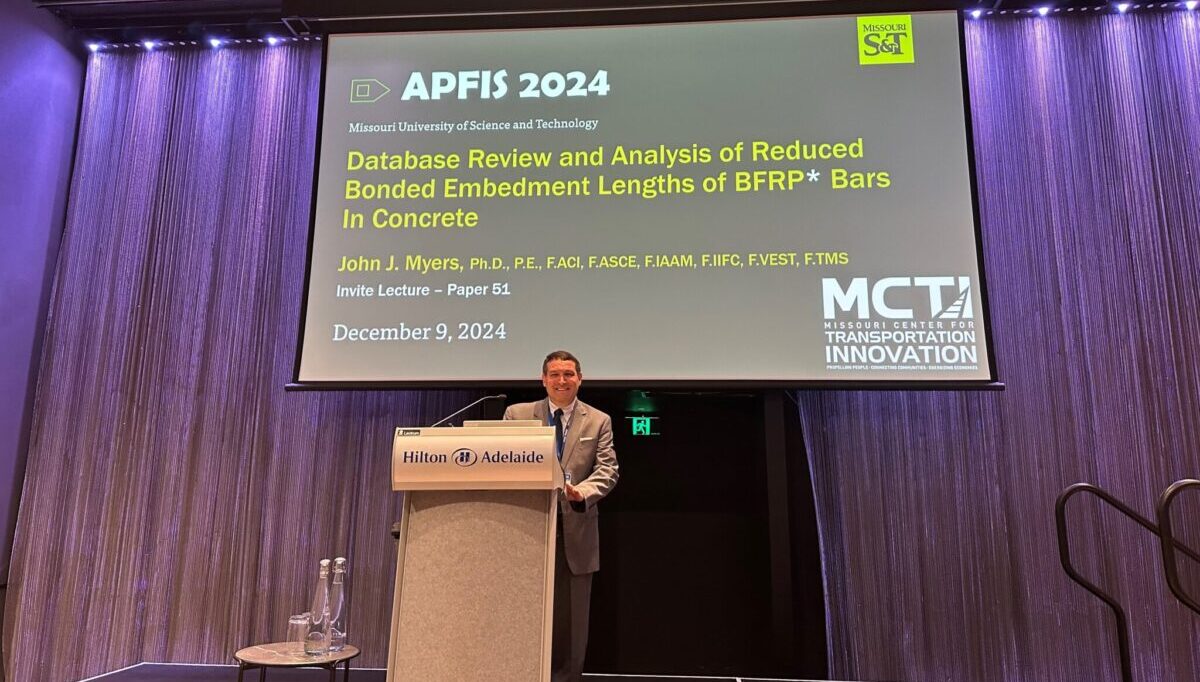 Missouri S&T – eConnection – Myers delivers invited lecture, chairs ...